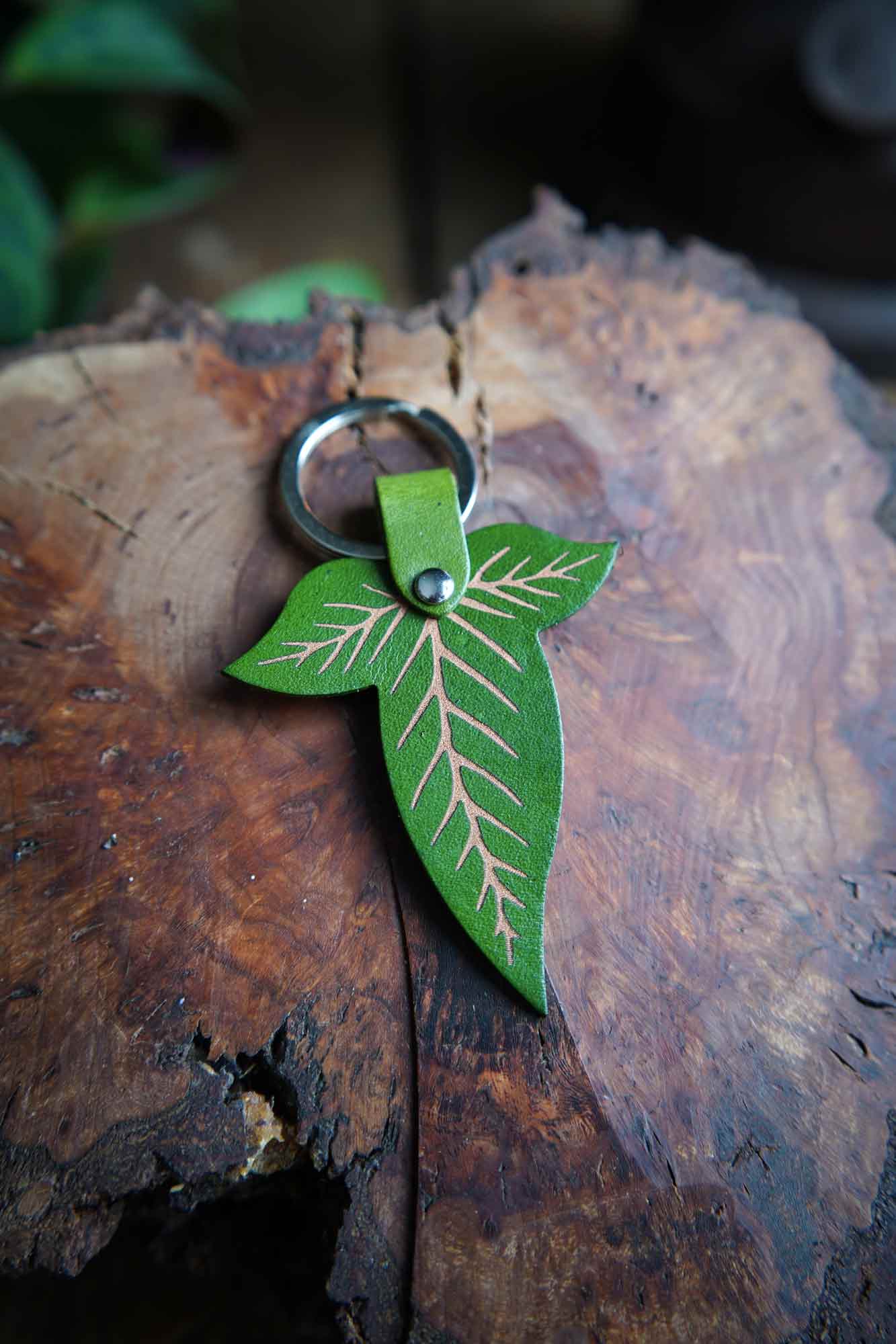 Elven Leaf Leather Keychain - Made In Canada - Hammerthreads