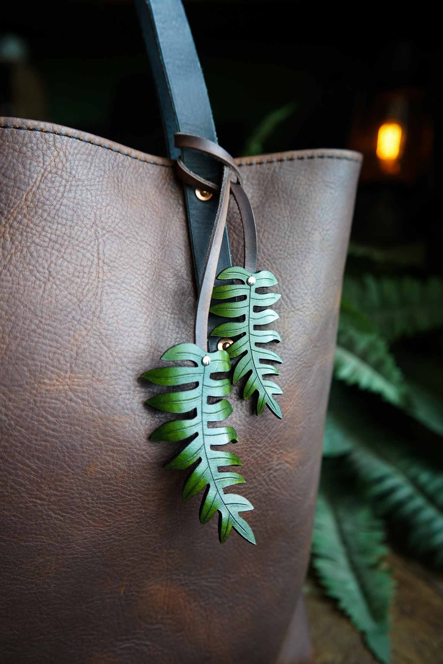 Fern Leather Bag Charm or Keychain - Made In Canada – Hammerthreads