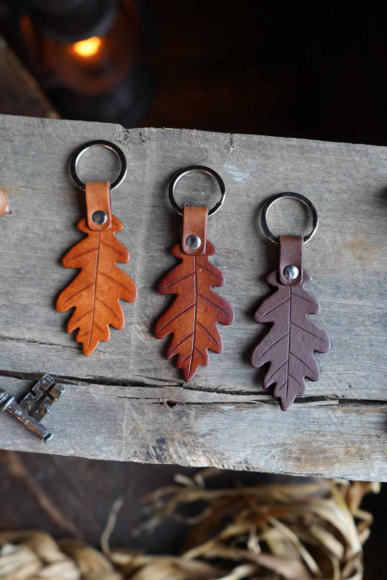 Oak Leaf Browns Leather Keychain - Made In Canada - Hammerthreads